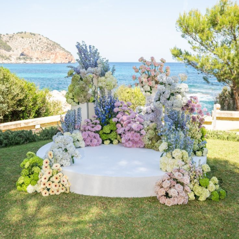 Round Stage Hire Melbourne | Feel Good Events